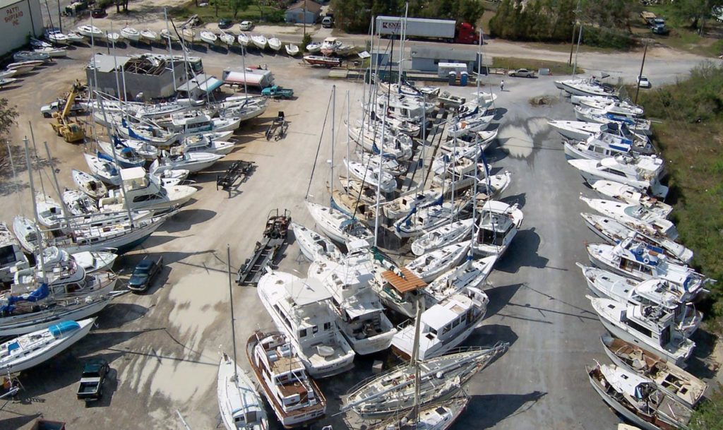 Best Time of the Year to Donate a Boat to Charity - My Boat Life