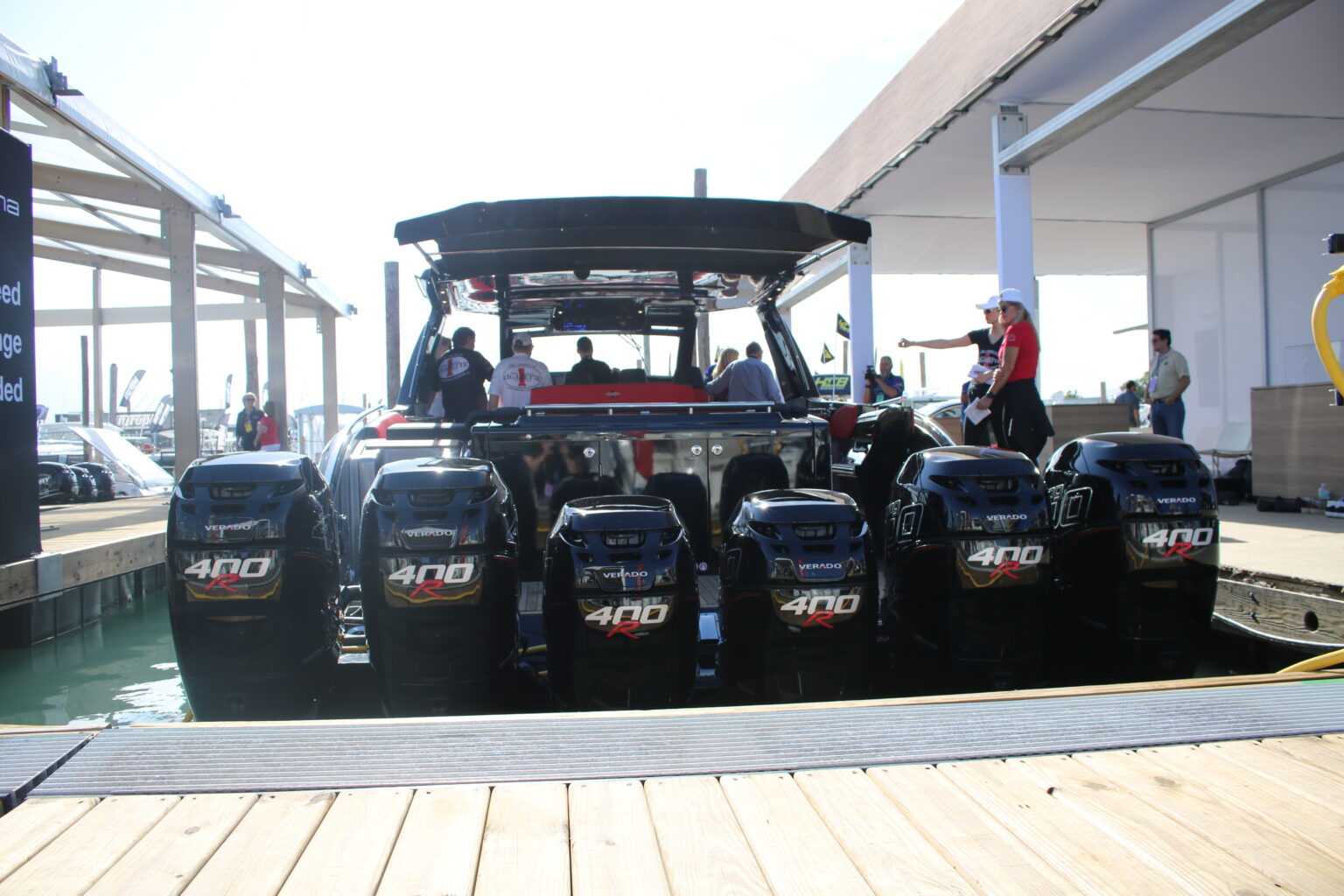 Too Much Power? 5 or 6 Outboard Engines Boat Trend - My Boat Life